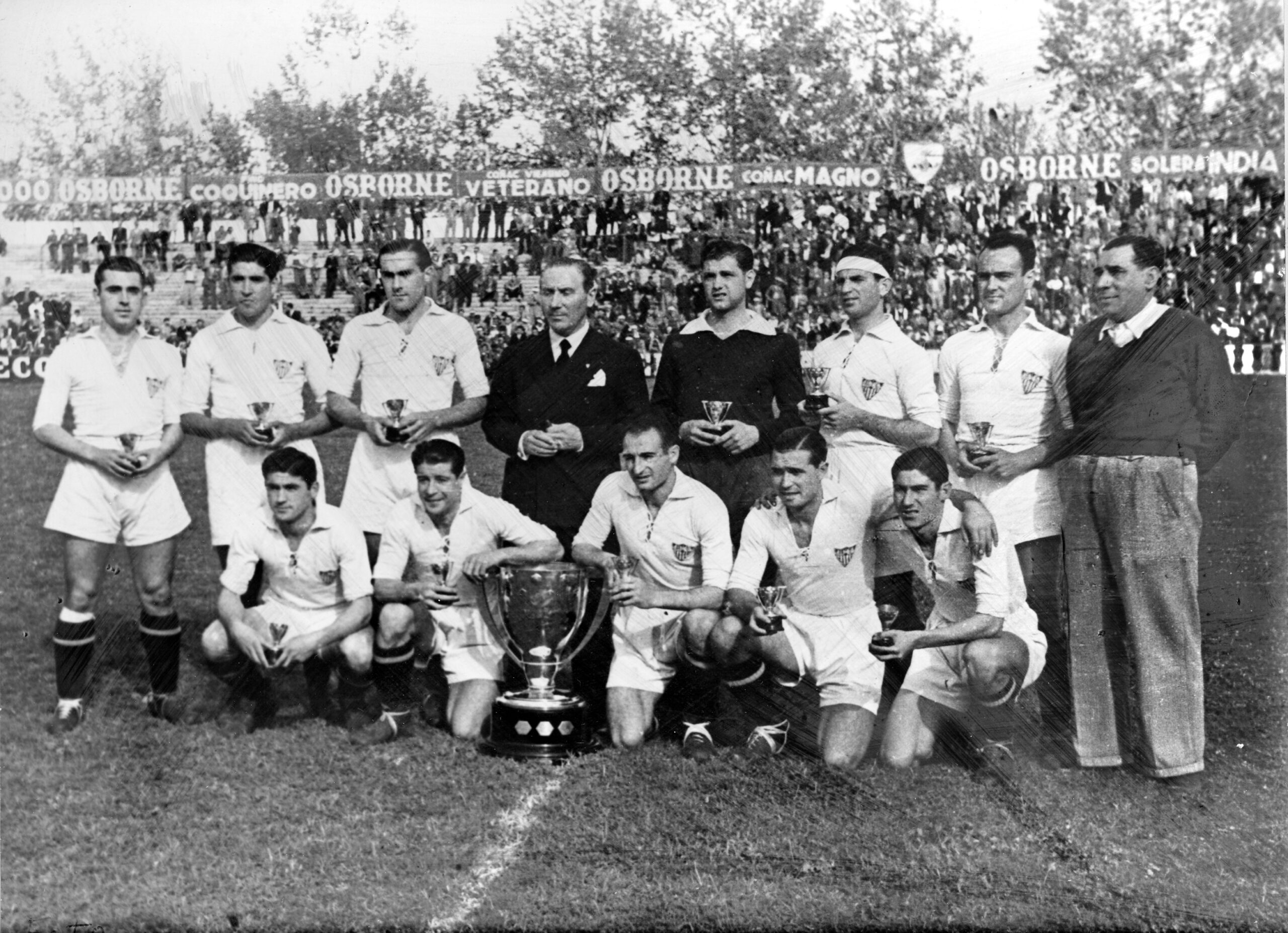 The Amazing History of Sevilla FC - The Forkball