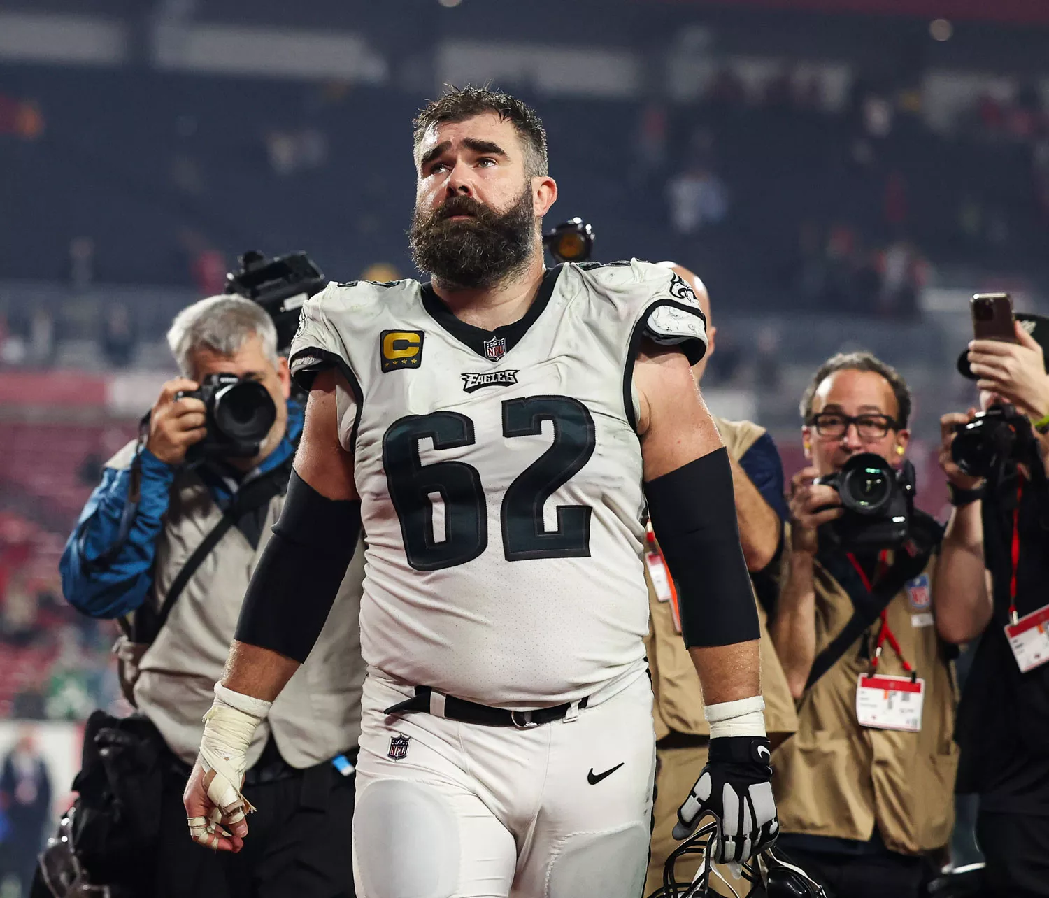 Jason Kelce Eagles Center Announces Retirement from NFL - The Forkball